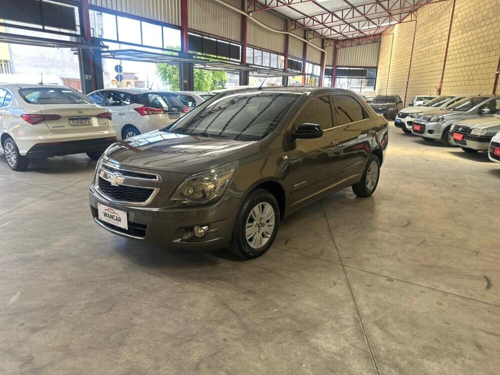 Chevrolet Cobalt 1.8 Automático 13/14 Cinza - 4759448 - Contagem