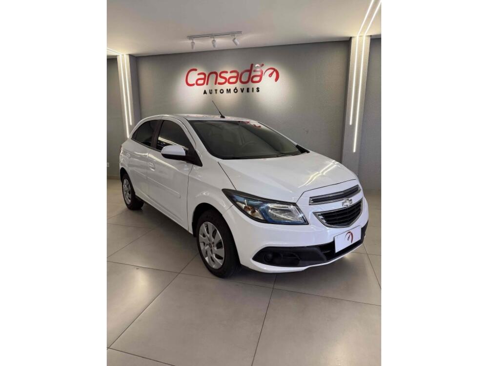 Chevrolet Onix Hatch 1.4 Automático 15/15 - 4757514 - Belo Horizonte