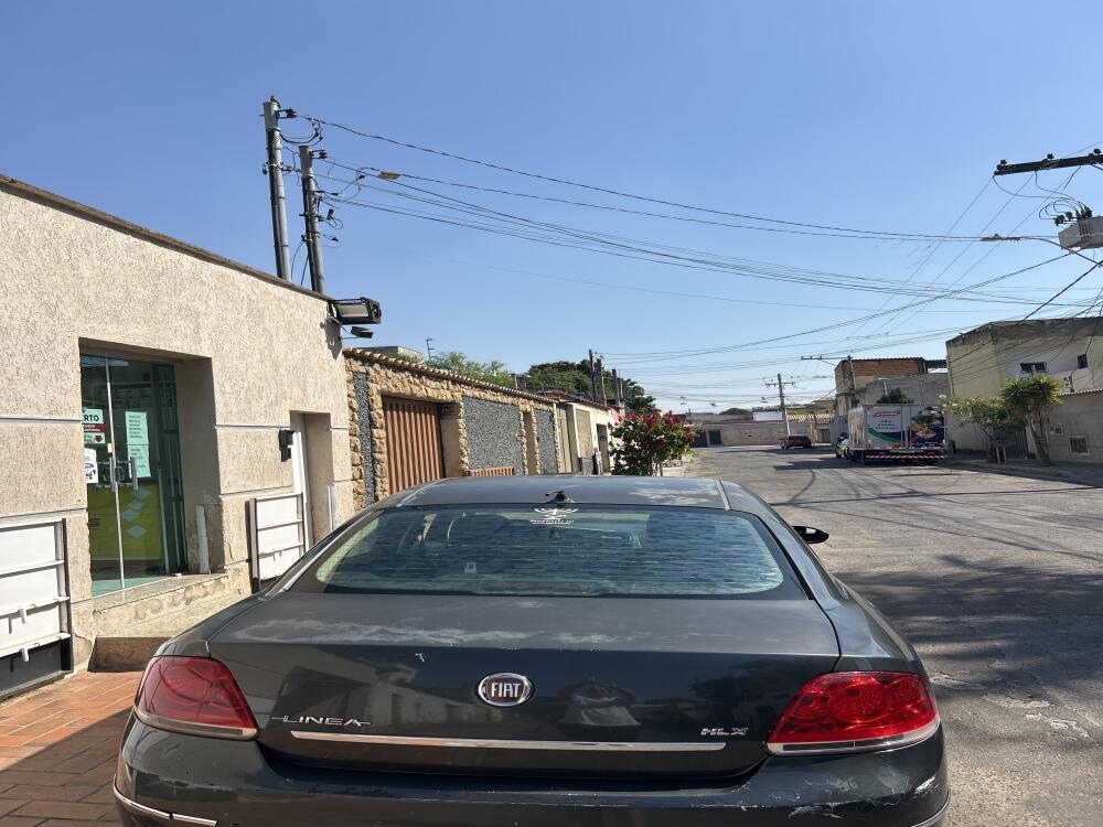 Fiat Linea 1.9 Manual 09/10 Cinza - 4661078 - Belo Horizonte