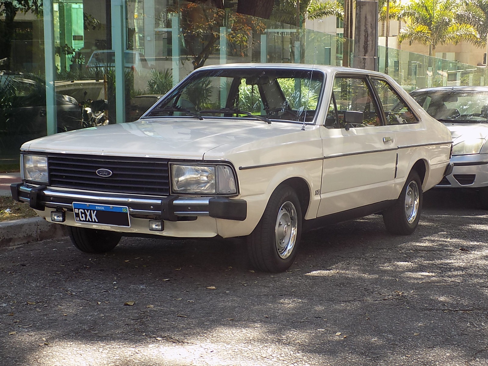 Ford Corcel II 1.6 Manual 81/81 Branco - 3443975 - Belo Horizonte
