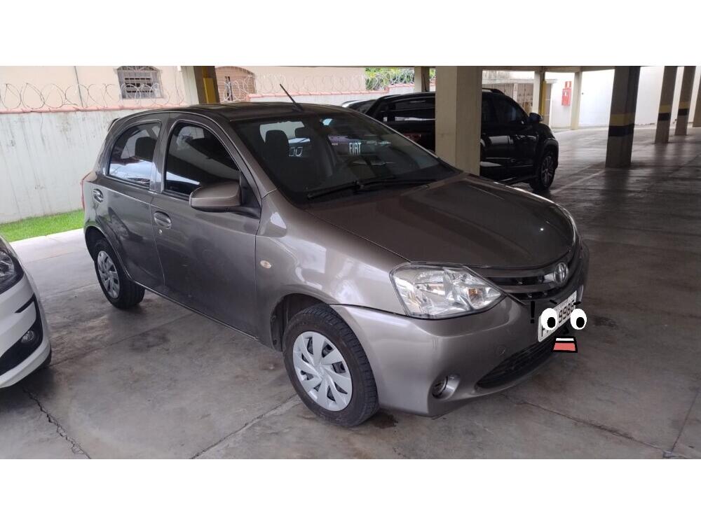 Toyota Etios Hatch 1.3 Manual 16/17 Cinza - 4760008 - Belo Horizonte