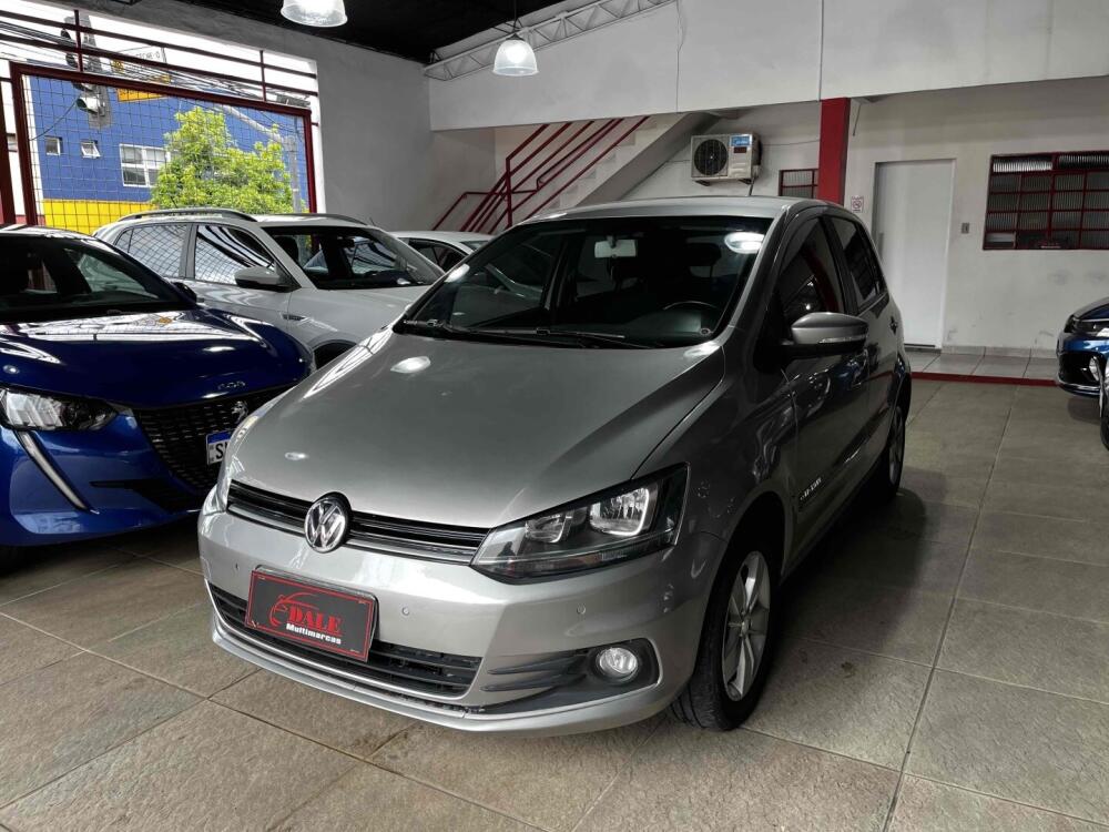 Volkswagen Fox 1.6 Manual 17/18 Prata - 4777208 - Belo Horizonte
