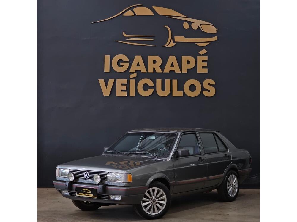 Volkswagen Voyage 1.8 Manual 95/95 Prata - 4753501 - Igarape
